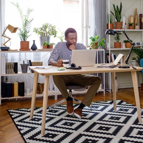 10 Home Office Setup Ideas for Improved Focus & Productivity